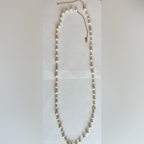 Ann Taylor | Jewelry | Ann Taylorpearl And Crystal Necklace | Poshmark